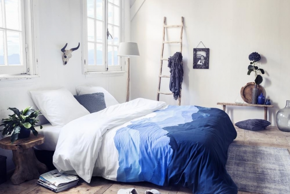 Dormitor colorat - mezoni.ro